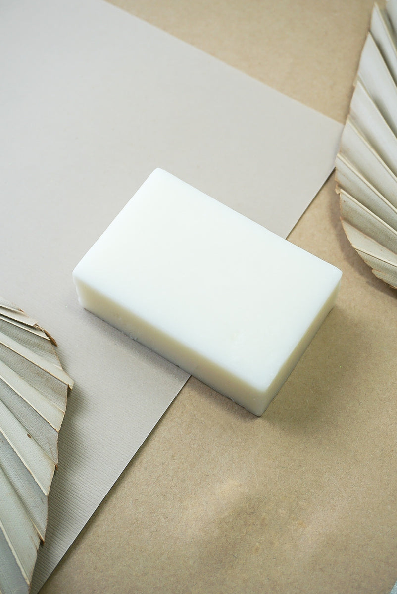 MILKY – Glo Bar Sunless